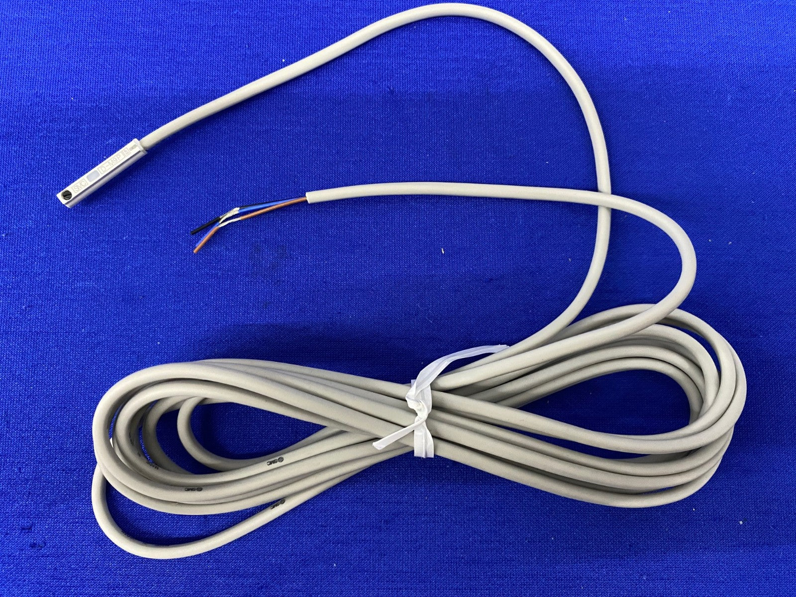 SMC D-M9P AUTO-SWITCH / PROXIMITY SWITCH SENSOR – MMBT by Metro CAD